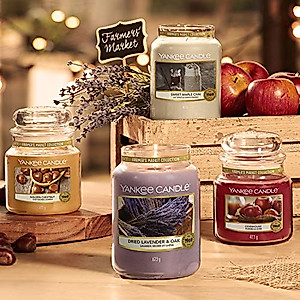 Yankee Candle Large Jar Scented Candle, Lavender & Oak, Burns up to 150 Hours, Dries Lavender and Oak