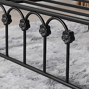 VECELO Classic Metal Platform Bed Frame with Headboard and Footboard Mattress Foundation with Steel Slat Support/No Box Spring Needed/Easy Assembly/Full Size Black