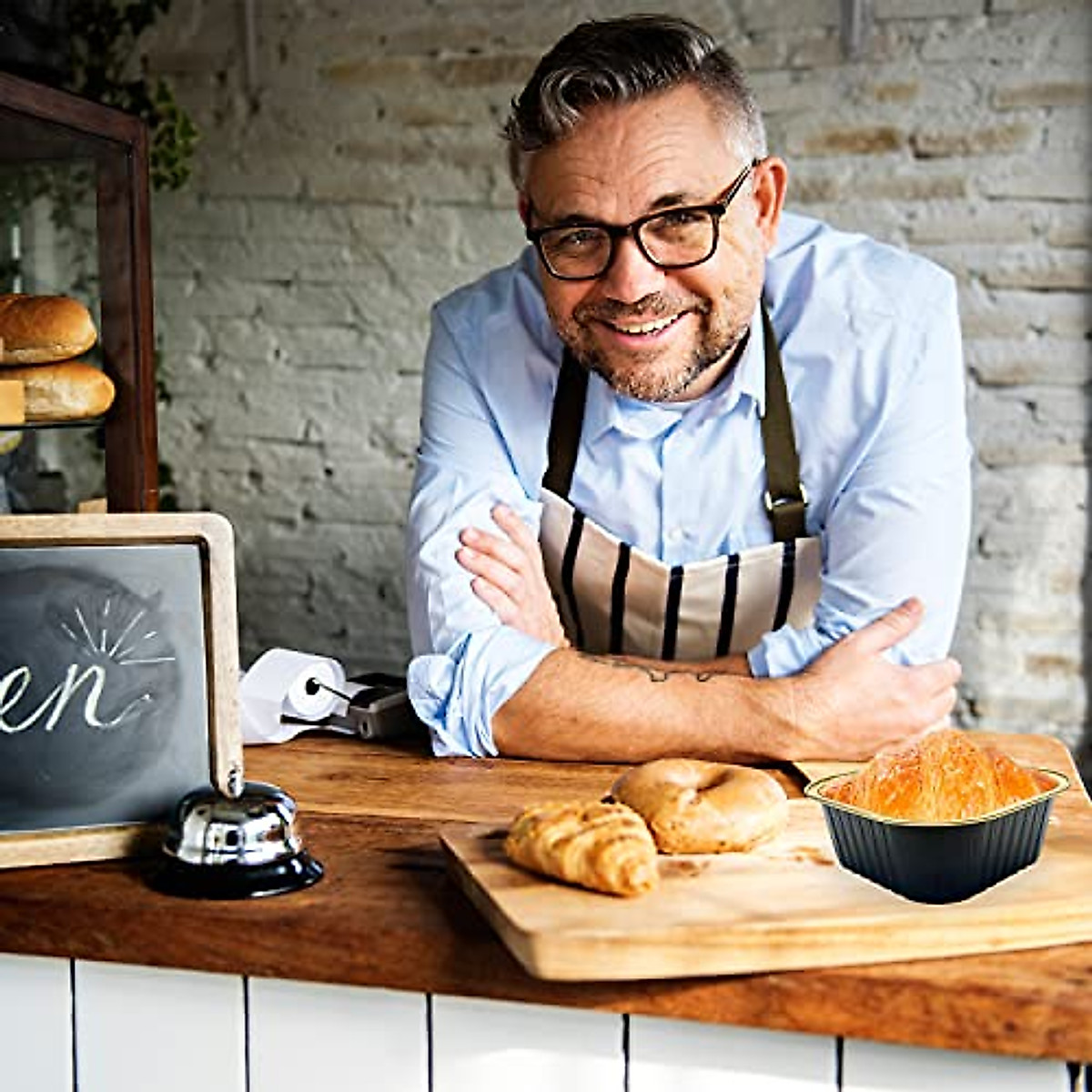 iHomeSet 50 Pcs 10 oz Aluminum Foil Cupcake Cups with Lids, Square, Black, Disposable, Party, Casual Gathering