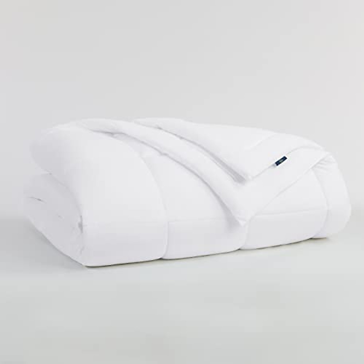 Serta ComfortSure Down Alternative Comforter, Soft Box Stitched Duvet Insert, Quilted Twin XL Comforter with 4 Corner Tabs, All Season Bedding, White