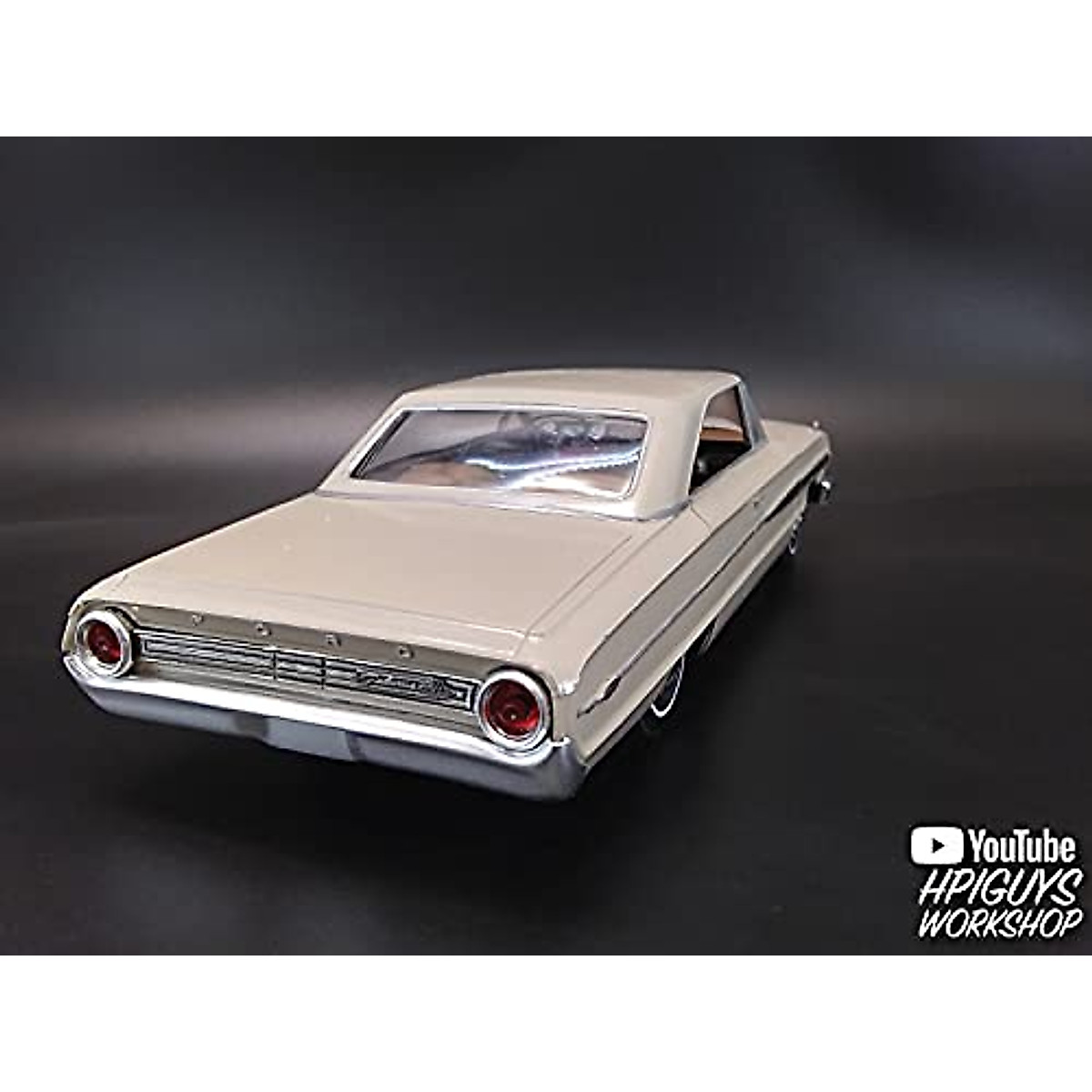 AMT Ford Galaxie 1964"Craftsman Plus Series 1:25 Scale Model Kit