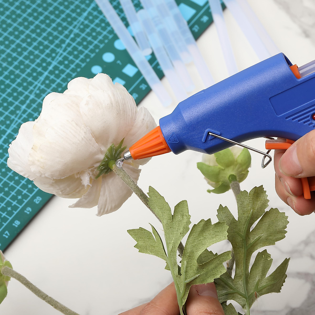 Mr. Pen- Glue Gun, Hot Glue Guns, with 10 Glue Gun Sticks, Glue Gun Kit, Mini Glue Gun, Mini Hot Glue Gun, Hot Melt Glue Gun, Craft Glue Gun, Hot Glue Gun with Glue Sticks, Small Glue Gun, Gun Glue