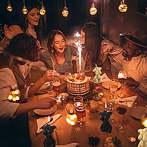 2PCS Body Shaped Candles, Body Soy Candle Female Body Shaped Candle Woman Torso Candle Home Decoration for Bedroom Bathroom Aesthetic Decoration (White and Black)