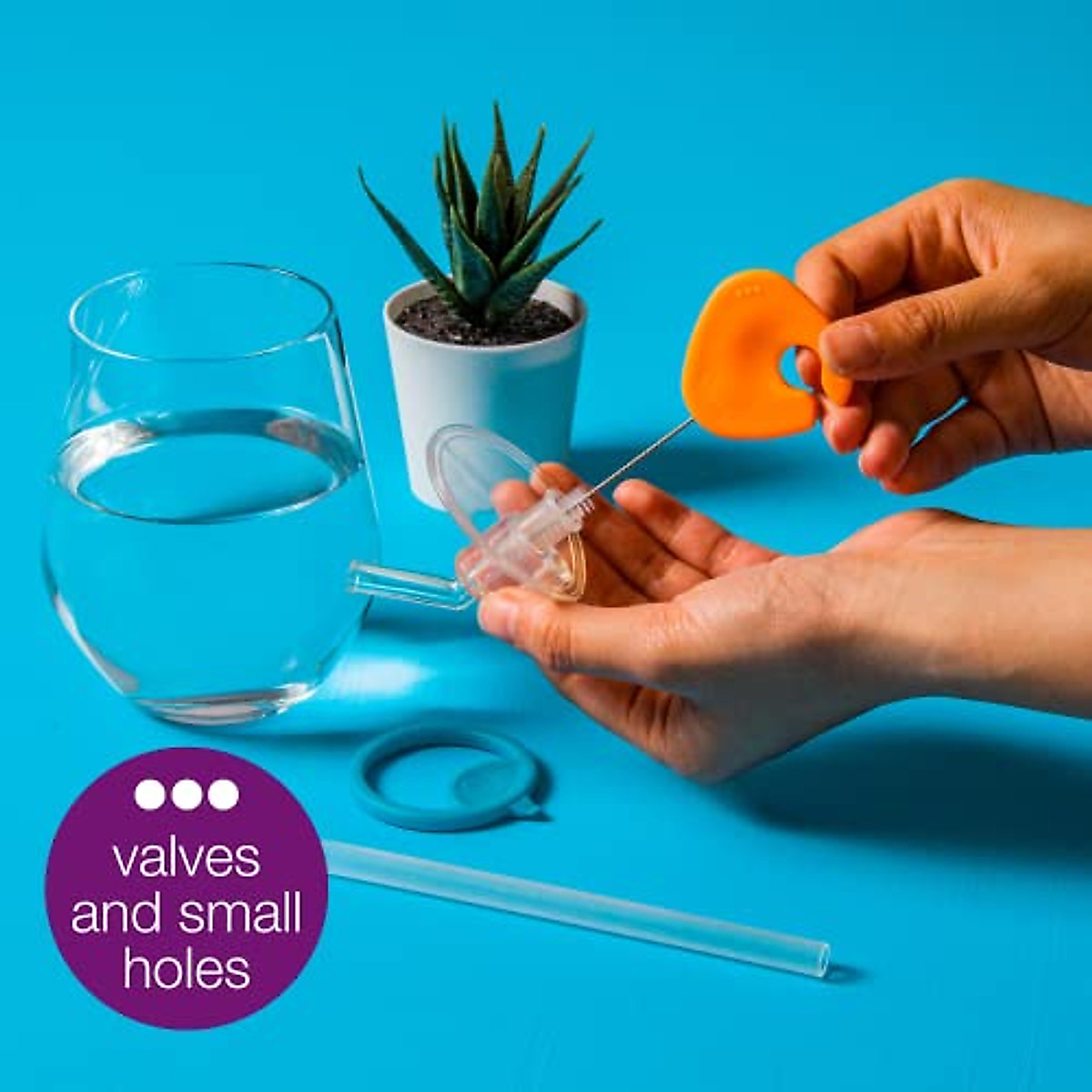 b.box Cleaning Brush Set of 5 Brushes for Sippy Cups, Water Bottles, Bottle Nipples and Straws. Brushes Clip in and Out All on One Handy Ring