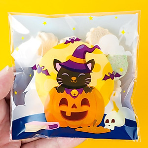 DDLP 100pcs Halloween Cellophane Treat Bags Goodie Bags Self Adhesive Candy Bags Self Sealing Clear Cellophane Bags Trick or Treat Bags Bulk (Multicolour)