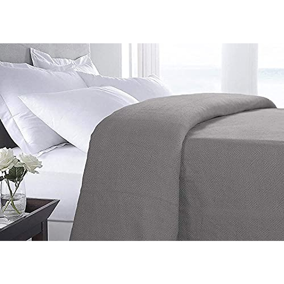 EUROTEX 100% Cotton Blanket Diamond Weave King 108 x 90 inches - Summer Lightweight Soft Breathable Blanket - Perfect for Layering for Couch Bed Sofa - Elegant Home Decoration, Light Grey