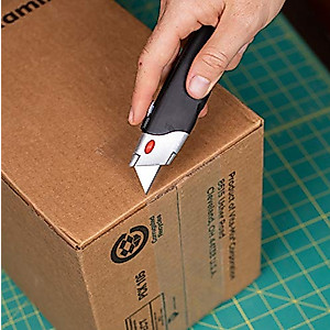 Internet's Best Premium Utility Knife - Set of 20 - Retractable Razor Knife Set – 5 Extra Blade Refills - Box Cutter Locking Razor Knife – Rubber Grip - Black