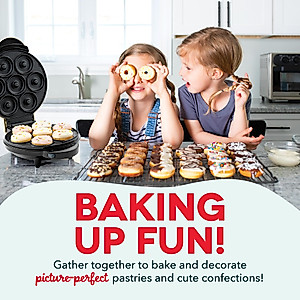 DASH MultiMaker Treat Maker System, Mini Donuts, Waffle Bites, Mini Cupcakes - Cream