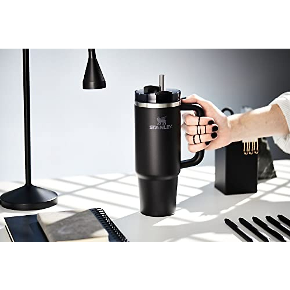 Stanley Quencher H2.0 FlowState Stainless Steel Vacuum Insulated Tumbler with Lid and Straw for Water, Iced Tea or Coffee, Smoothie and More, Black , 30 oz