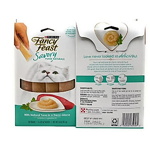 Fancy Feast Savory Purée Naturals With Natural Tuna In A Demi-Glace Cat Treats