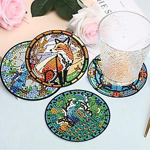mrpwnle 8 Pieces Diamond Painting Coasters Kit with Holder, DIY Diamond Art Coasters Crafts Projects, Diamond Dot Kits for Adults and Beginners Supplies for Christmas Gift (Animal Style)