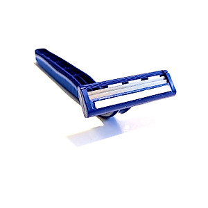 25 Box of Blue Razor Blades Disposable Stainless Steel Hospitality Quality Shavers High End Twin Blade Razors for Men and Women with Aloe Vera Lubrication Strip