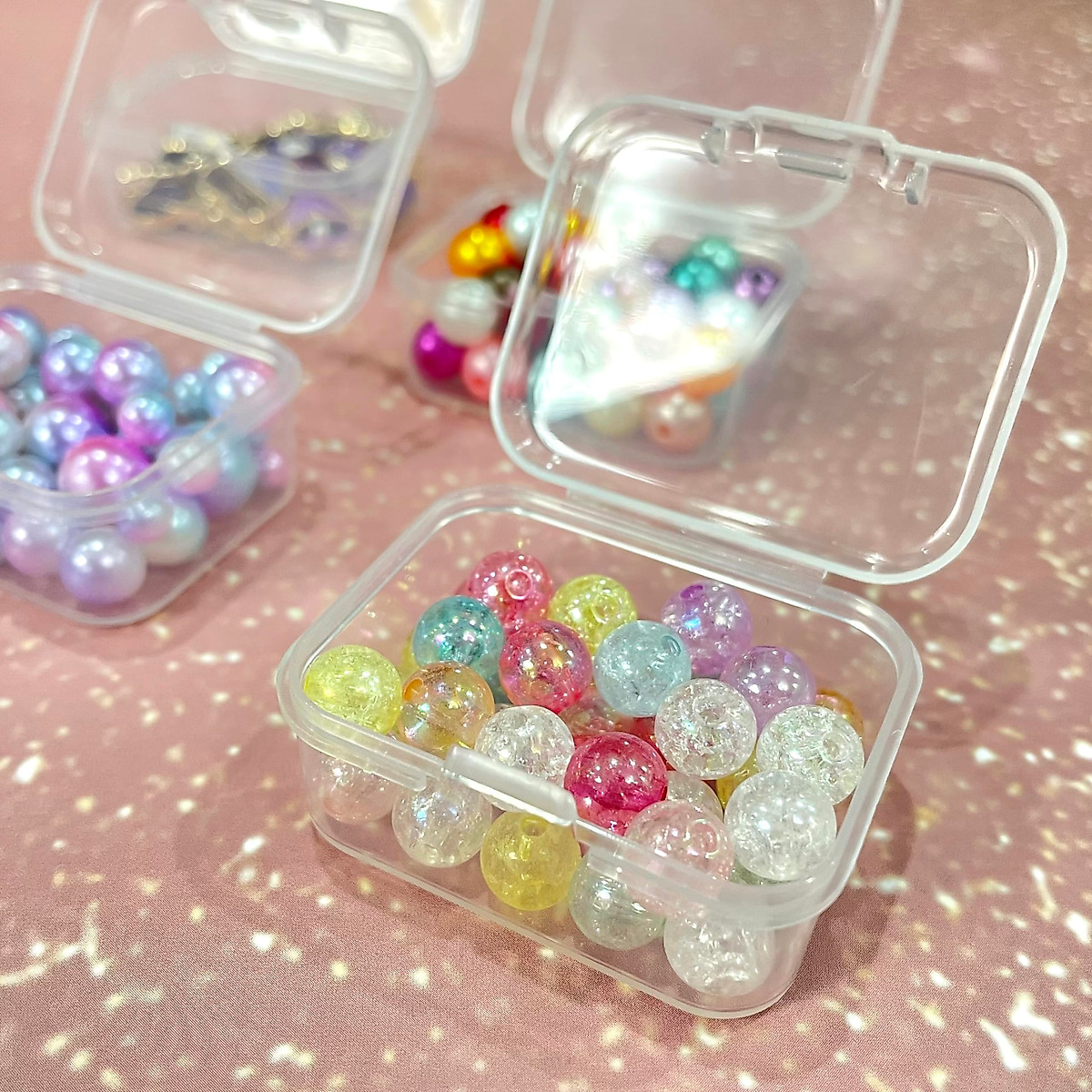 Oarolloy 16pcs Small Plastic Organizer Storage Boxes 4 Sizes Rectangle Clear Plastic Organizer Storage Box Mini Mini Empty Containers with Lids for Beads, Jewelry, Nail Art, Crafting