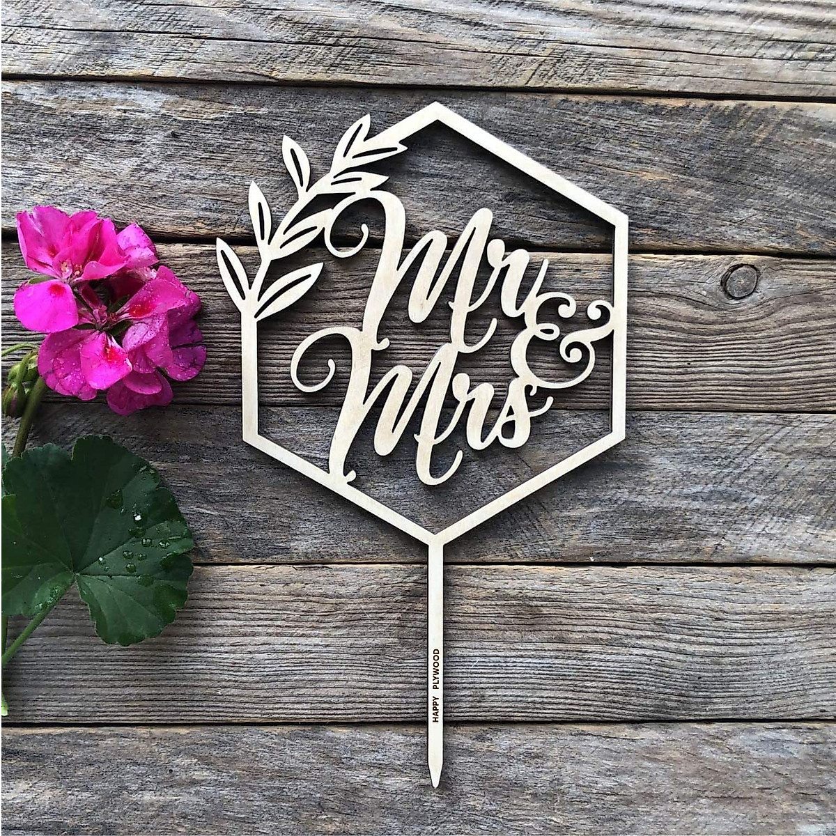 Happyplywood Wedding Cake Toppers Mr and Mrs Hexagon Cake Topper for wedding Bride and Groom Wooden party decorations Geometric Wood Wreath Rustic Boho Party Present for Couple (Unpainted)