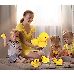 Pegmapri 14" Yellow Duck Stuffed Animal with Babies, Ducky Plush Playset with Zipper Pocket, 5pcs Ducklings Toys Plushie Birthday Gift for Kids Boy Girl