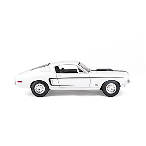 Maisto 1968 Ford Mustang GT Cobra Jet Hard Top 1/18 Scale Diecast Model Vehicle Blue