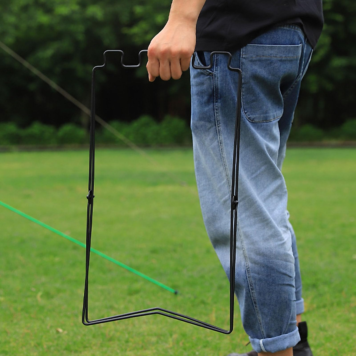 Trash Bag Holder, Outdoors Portable Trash Bag Rack, Durable Garbage Bag Shelf, Kitchen Stand Holder, Multifunctional Desktop Trash Bag Holder, Folding Garbage Holder Stand for Camping Picnic(Black)