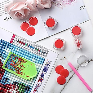 15 Pack Diamond Art Painting Wax with Storage Box Full of Red Glue Clay for Embroidery Accessories