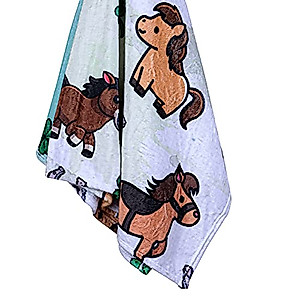 Horse Throw Blanket, Super-Soft Adorable Extra-Large Horse Throw Blanket for Girls, Teens, Adults, and Children, Fleece Horse Print Blanket (50in x 60in) Warm Plush and Cozy Throw for Traveling or Bed