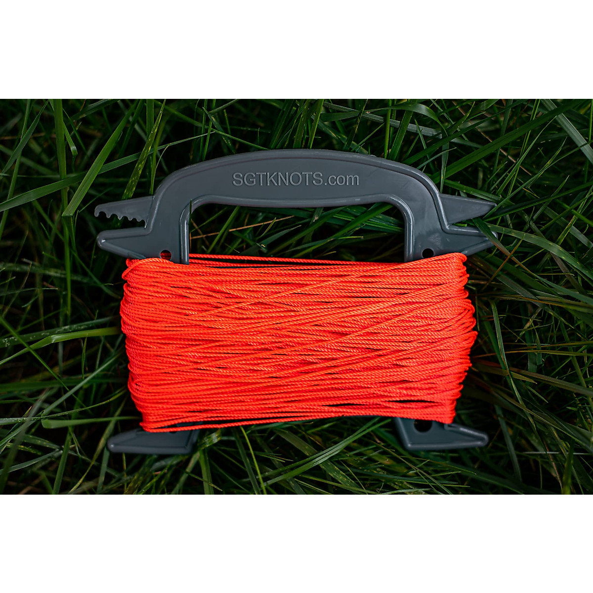 SGT KNOTS Rope Winder - Lightweight and Easy to Use Chord Storage Device for Paracord, Twine, Mason Line & Other (6" - 10 Pack, Gray)