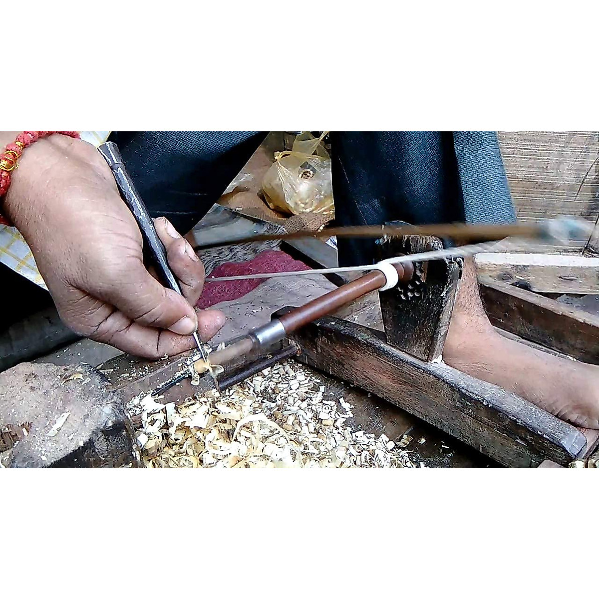 GRI9 8MM Tulsi mala Beads Necklace Holy Basil 108 + 1 Beads Ram Japa Prayer Mala Energized 108 Hindu Tibetan Buddhist Rosary for Chanting Mantra (Red Tessel)