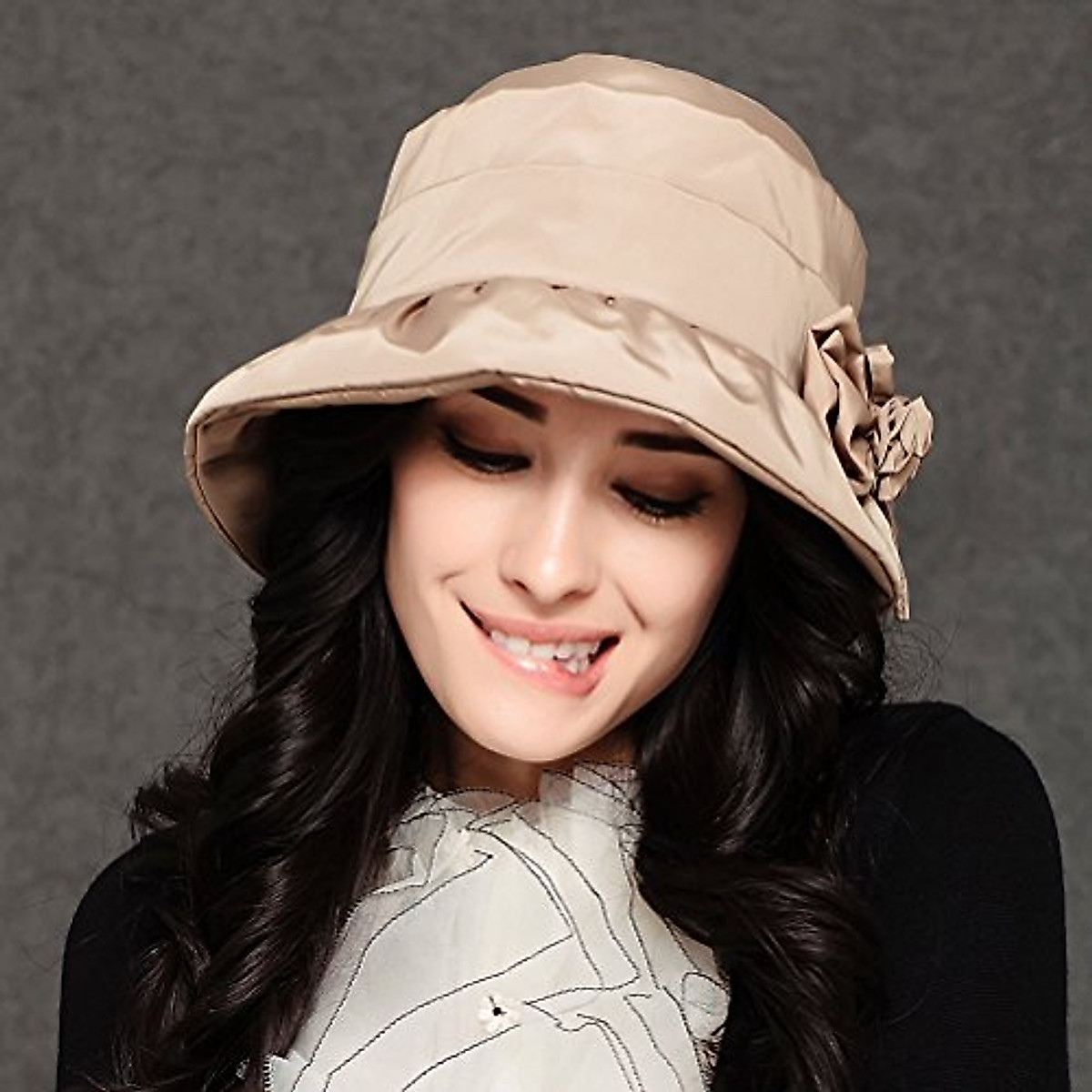 Maitose™ Women's Waterproof Windproof Bucket Hat Beige