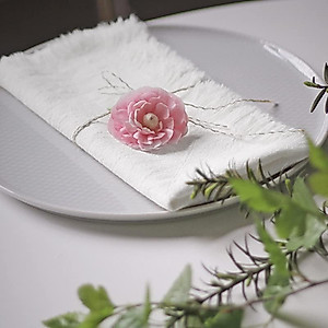 Ayuzawa Handmade Cloth Napkins 100% Cotton Napkins with Fringe，Delicate Handmade Cloth Napkins for Dinners, Parties, Weddings and More，18 x 18 Inch Set of 4 - White