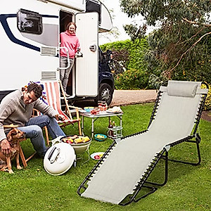 Tangkula Outdoor Folding Chaise Lounge Chair, 4-Position Adjustable Reclining Chair with Pillow, Portable Lightweight Beach Lounge Chair for Outdoor, Patio, Lawn, Sunbathing (1, Grey)