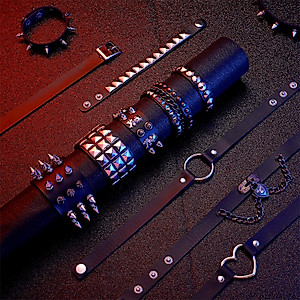 Cunno 13 Pcs Halloween Cool Steampunk Leather Choker Rock Gothic Necklace Bracelets Set Punk Spike Rivet Cuff Collar Chokers for Women Adjustable Girl Cosplay Night Club Party Gift(Simple Style)