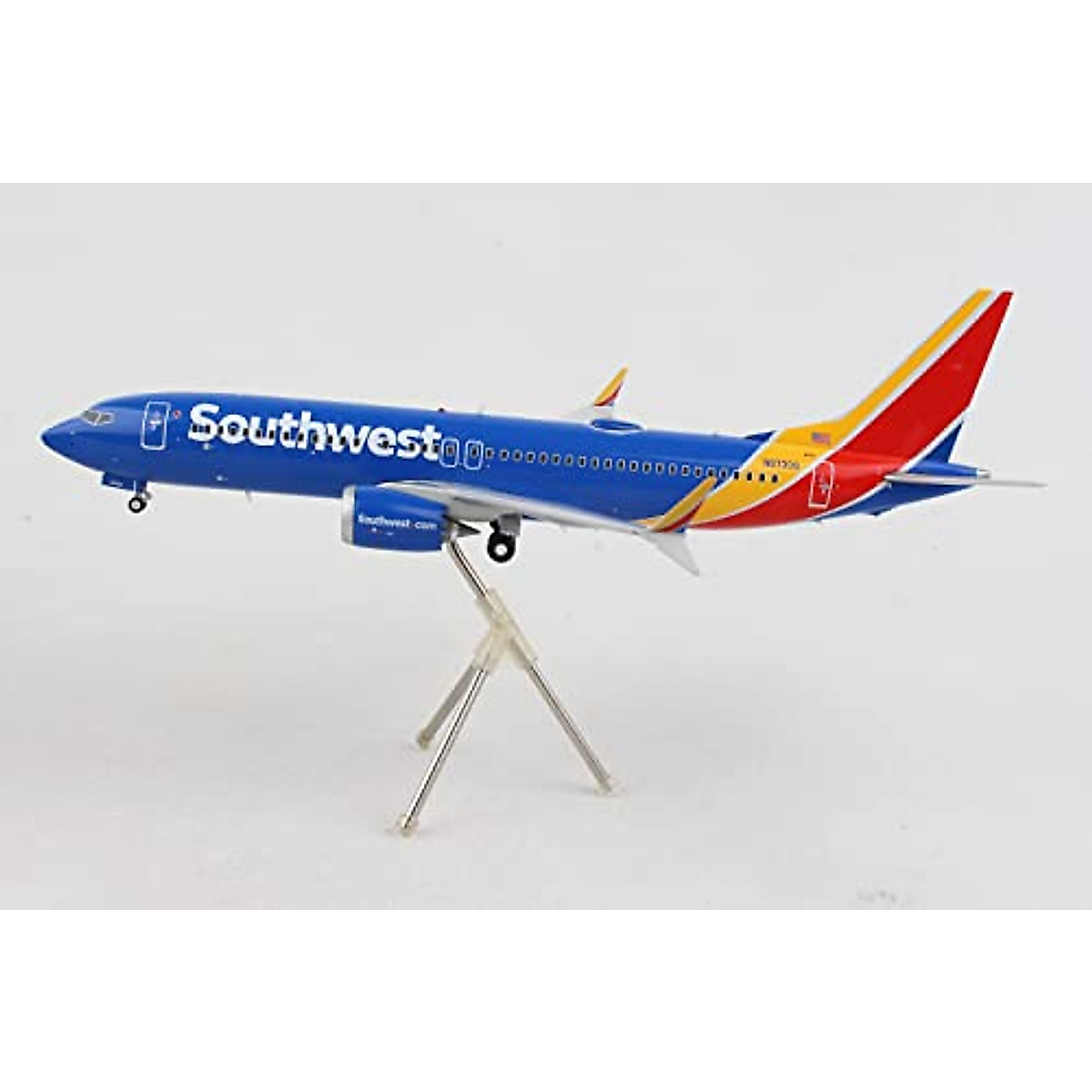 GeminiJets Southwest Airlines Boeing 737 MAX 8 N8730Q; Scale 1:200 G2SWA1008