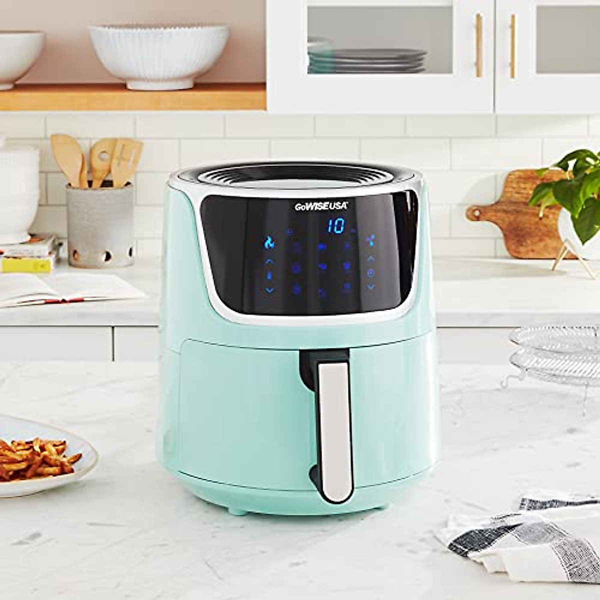 GoWISE USA GW22954 7-Quart Electric Air Fryer with Dehydrator& 3 Stackable Racks, Digital Touchscreen with 8 Functions + Recipes, 7.0-Qt, Mint/Silver