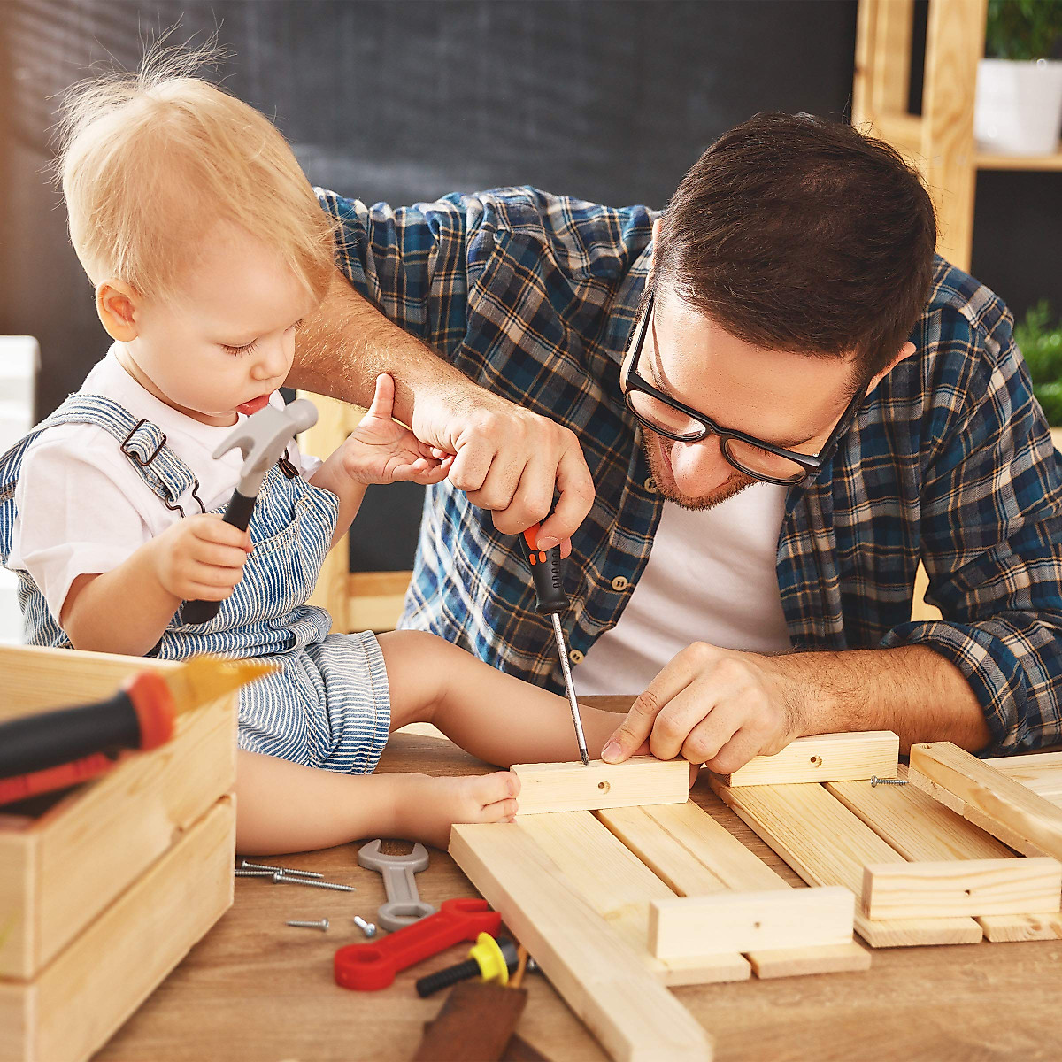 Hey!Play! Kids Workbench and Tool Set- Solid Wood Tabletop Workshop, Pretend Play Toy Building Set, Includes Hammer, Ruler, Screwdriver, Wrench