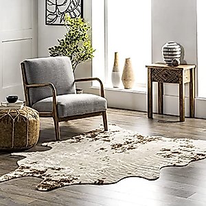 nuLOOM Marcia Machine Washable Faux Cowhide Accent Rug, 3' 10" x 5', Brown