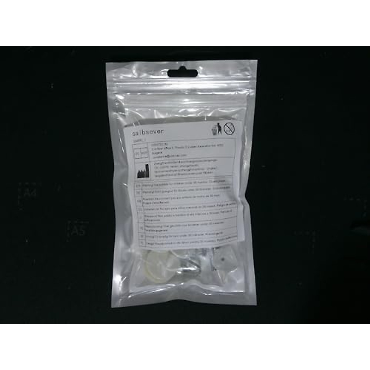 24pcs Round Plastic Hooks Ceiling Small Self Stick Hooks for Hanging Wall Hooks White Self Adhesive Hooks Seamless Self Sticky Hook Stainless Hooks Waterproof Oil Proof for Kitchen Hanging Utensils