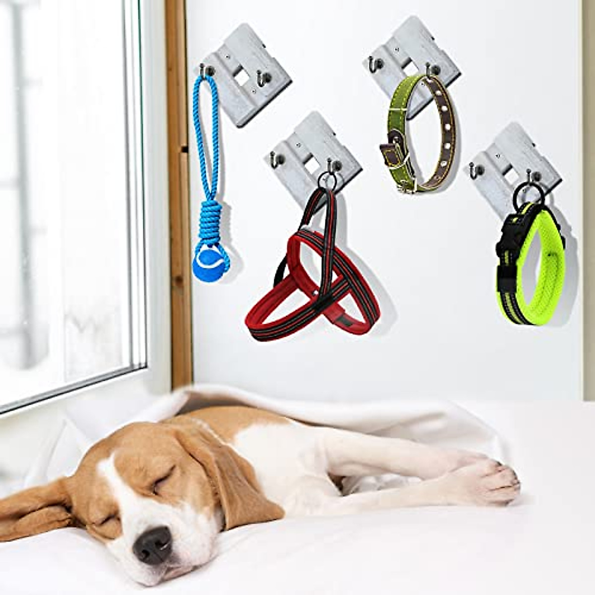 SLLPL Wooden Key Holder Wall Mounted - Coat Hooks for Wall, 4 Pack Wood Wall Hooks for Hanging, Rustic Key Hanger with Hooks for Keys, Coats, Bag, Leash, Key Rack for Entryway, Office, White