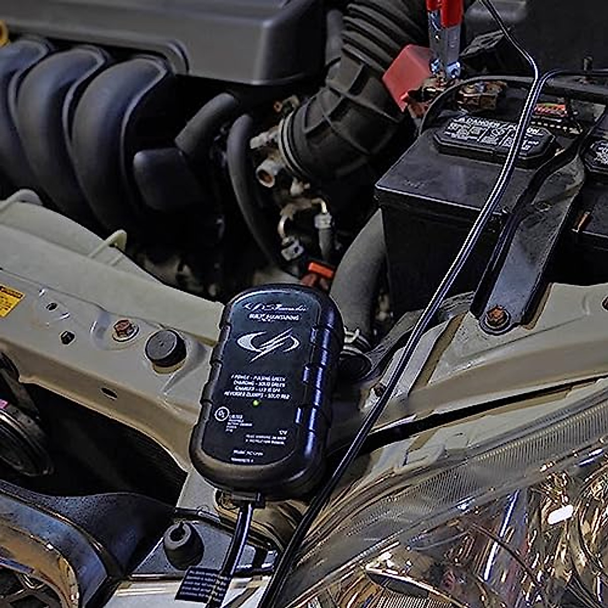 Schumacher Electric Battery Charger and Maintainer, SC1299, 2-in-1, Fully Automatic, 0.8 Amps, 12 Volt, for Motorcycle, Power Sport, Car, and Marine Batteries