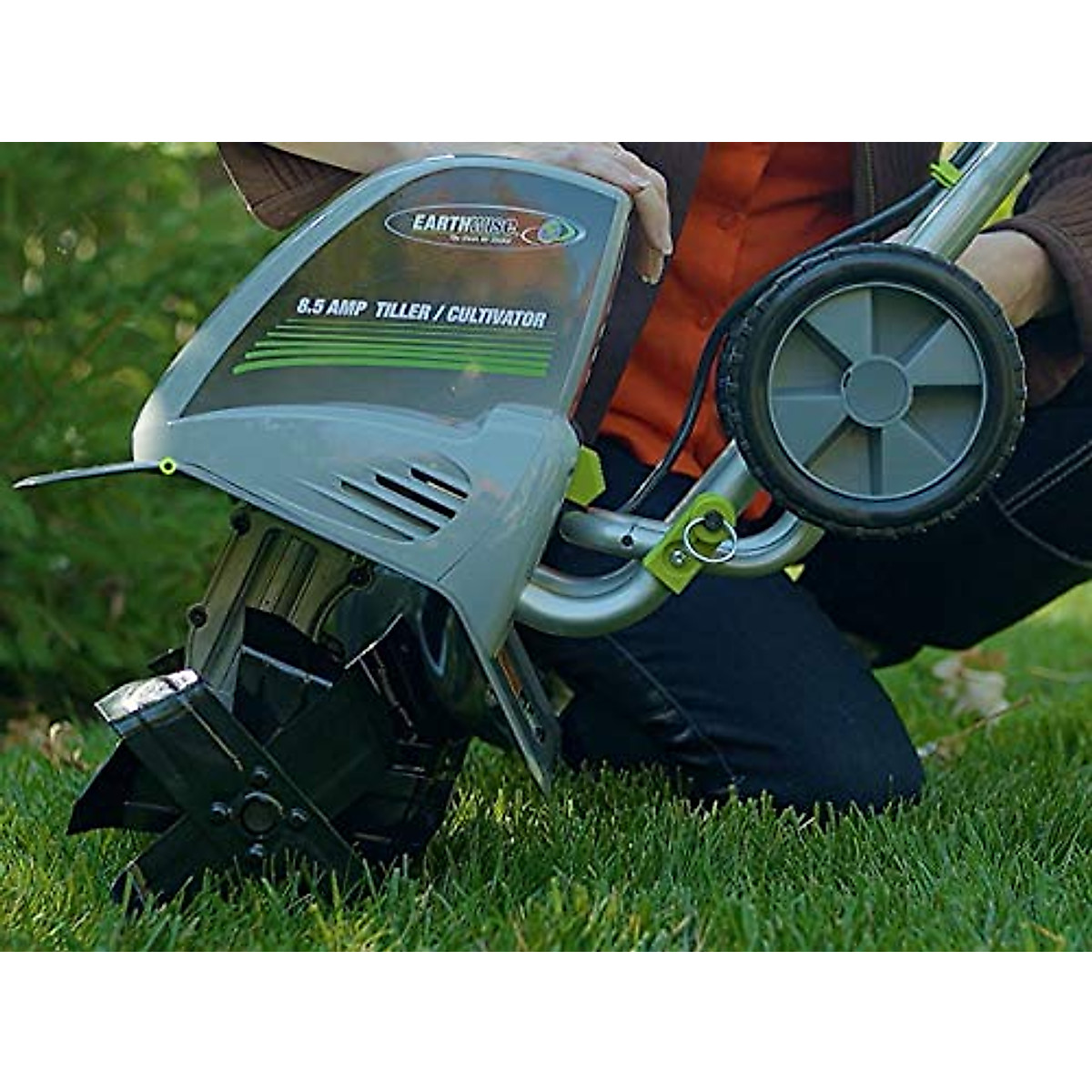 Earthwise TC70001 11-Inch 8.5-Amp Corded Electric Tiller/Cultivator