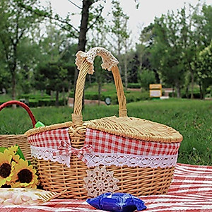 FOMIYES Wicker Picnic Basket with Lid and Handle Vintage Style Picnic Hamper Hand Woven Gift Packing Basket for Camping Outdoor