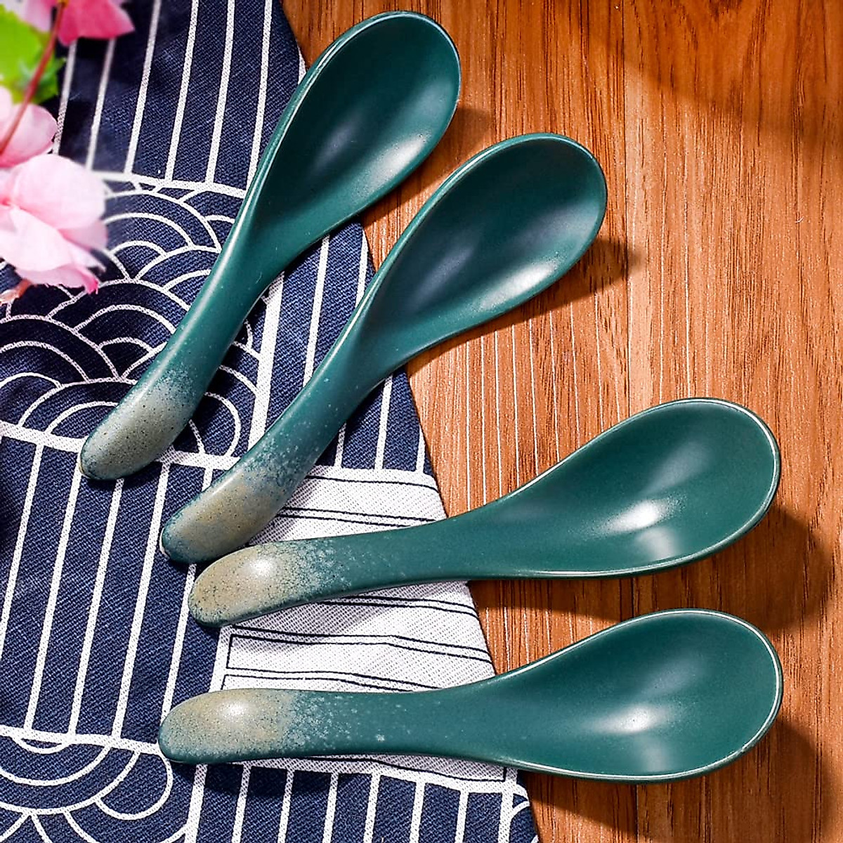 Ceramic Soup Spoons set of 4, Asian Japanese Soup Spoons Suitable for Pho Wonton Noodle Ramen Oat