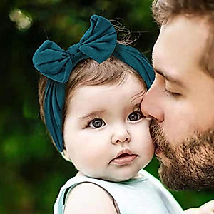 SPOKKI 4 Pcs Newborn Photography Props Outfits- Baby Dark Green Long Ripple Wrap and Toddler Swaddle Blankets Photography Mat with Cute Headbands for Infant Boys Girls(0-12 Months)