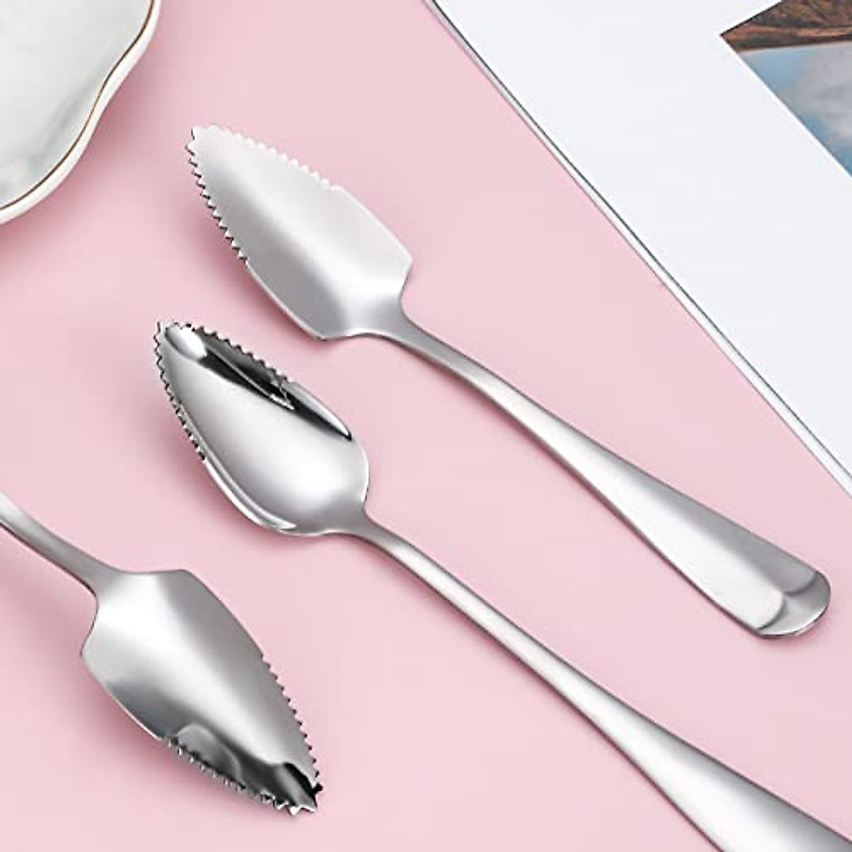 2 Pack Grapefruit Spoon Stainless Steel Fruit Spoon with Serrated Edge Long Handle with Non-stick Coating for Fruit Dessert Stirring Spoon