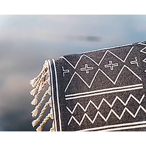 Organic Blanket Home Throw - Turkish Throw Light Weight Beach Blanket, Camping Blanket Picnic Blanket - 100 Cotton GOTS Blanket – Geometric (Black and Grey)