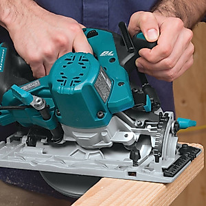Makita XSH03Z-R 18V LXT Brushless Lithium‑Ion 6‑1/2 in. Cordless Circular Saw (Tool Only) (Renewed)