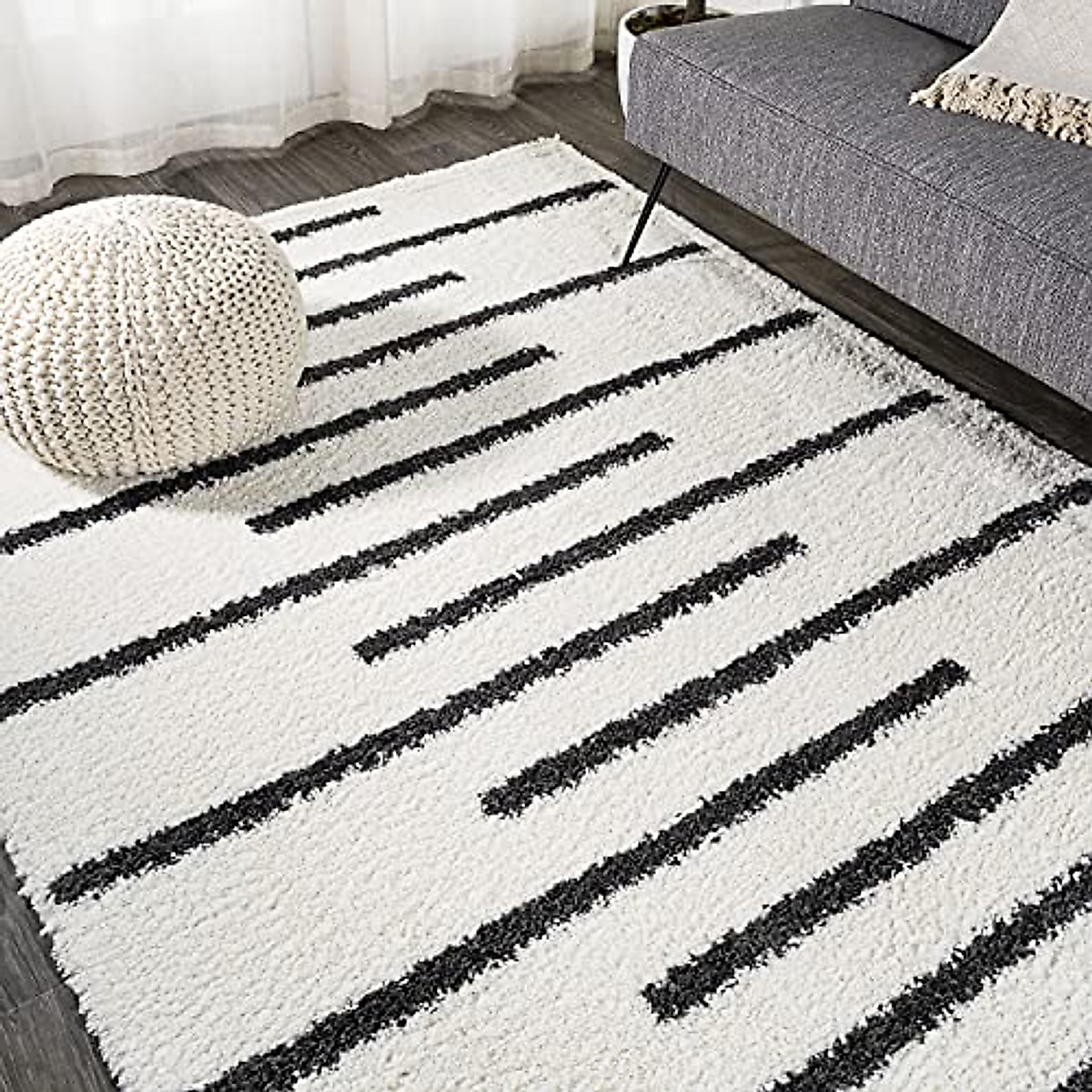 JONATHAN Y MOH402A-3 Alaro Berber Stripe Shag Indoor Area-Rug Bohemian Geometric Contemporary Glam Easy-Cleaning Bedroom Kitchen Living Room Non Shedding, 3 X 5, White/Black