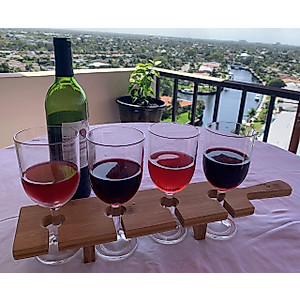 Steven Patrick Wine Tasting Kit – 4 Acrylic Wine Glasses and Wooden Serving Paddle – this Wine Flight Tasting Set is ideal for a Wine Party or Paddle Board Wine Tasting