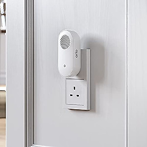 Arlo Essential Wireless Video Doorbell & Chime 2 Bundle, 1080p HD doorbell Camera HD, 2-Way Audio, Package Detection, Motion Detection and Alerts, Built-in Siren, Night Vision, AVDK2001, White