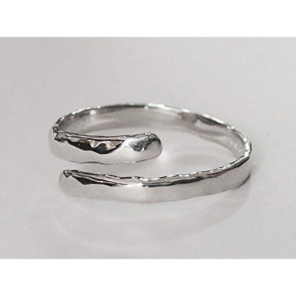 SOVATS Hammered Thumb Ring for Women 925 Sterling Silver Rhodium Plated - Simple, Stylish &Trendy Nickel Free Ring, Size 11
