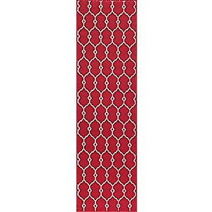 Momeni Rugs , Baja Collection Contemporary Indoor & Outdoor Area Rug, Easy to Clean, UV protected & Fade Resistant, 2'3" x 4'6", Red