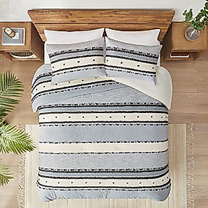 Hyde Lane Boho Blue King Comforter Set ，Modern Farmhouse Tufted Bedding Sets, Cotton Top with Neutral Rustic Style Clipped Jacquard Stripes, 3-Pieces Including Matching Pillow Shams (104x90 Inches)