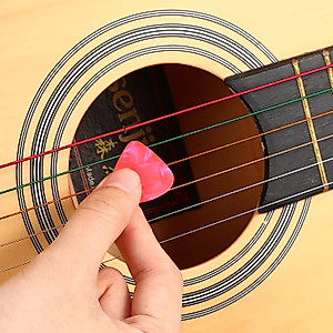 Yeshone 600 Pcs Guitar Picks Celluloid Guitar Pick Plectrums Guitar Picks for Acoustic Guitar Plectrum Guitar Pick Acoustic Guitar Picks for Electric Guitars(Multicolor,0.46mm, 0.71mm, 0.96mm)